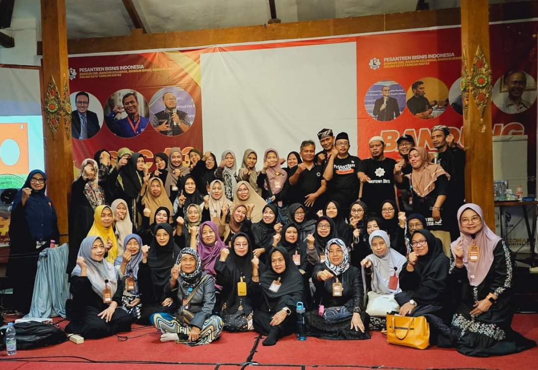 Wujud Kebaikan, Pesantren Bisnis Indonesia Sukses Adakan SPC 3 di Bandung - Suara Utama ID