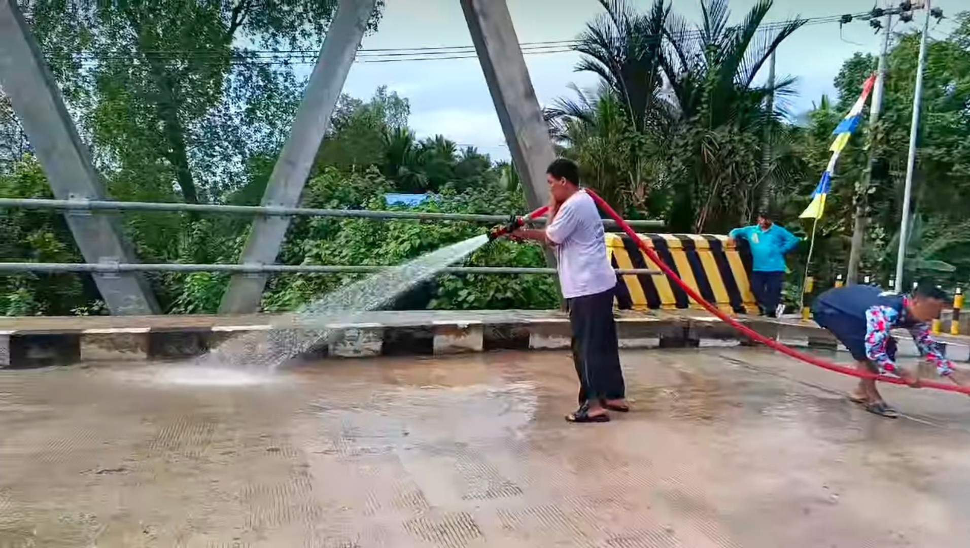 Kegembiraan Masyarakat Anggana di Hadiri Bupati Edi Damansyah Dalam ...