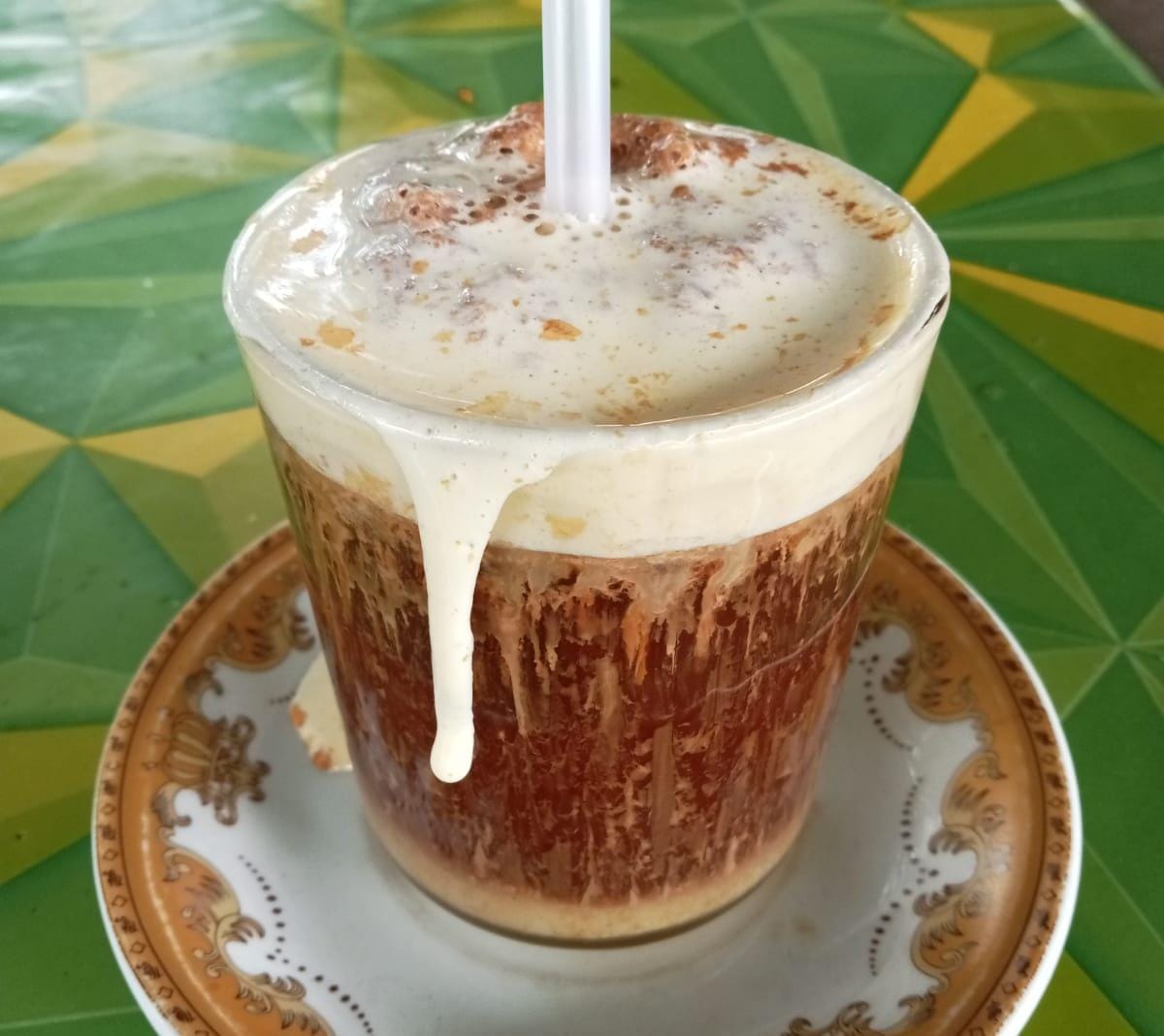 Secangkir Kopi, Sebuah Jembatan Kenangan dan Kehidupan - Suara Utama ID
