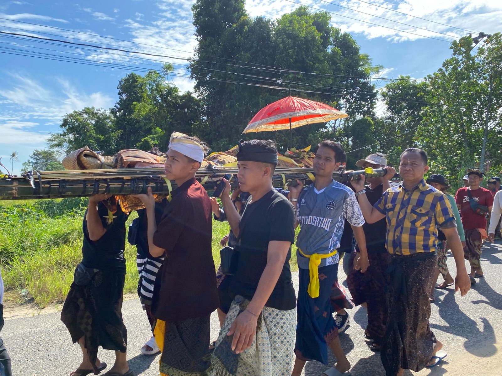 Kremasi di Desa Dharma Agung: Tradisi dan Religiusitas Hindu di Lampung ...